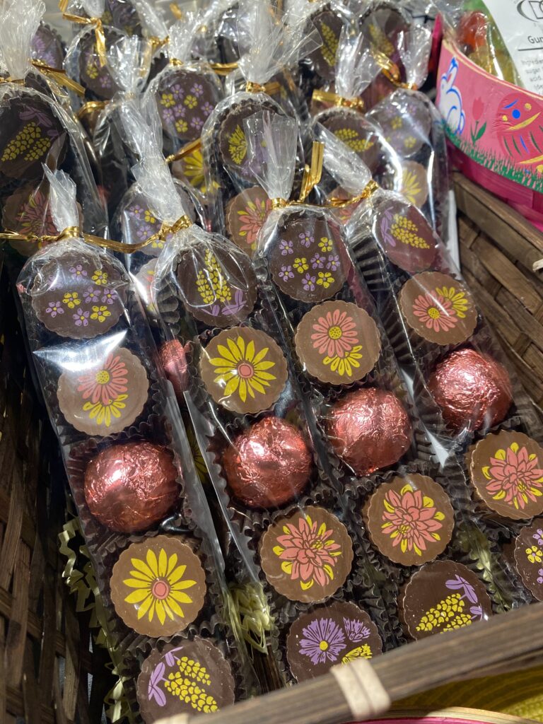 Home • Dunmore Candy Kitchen